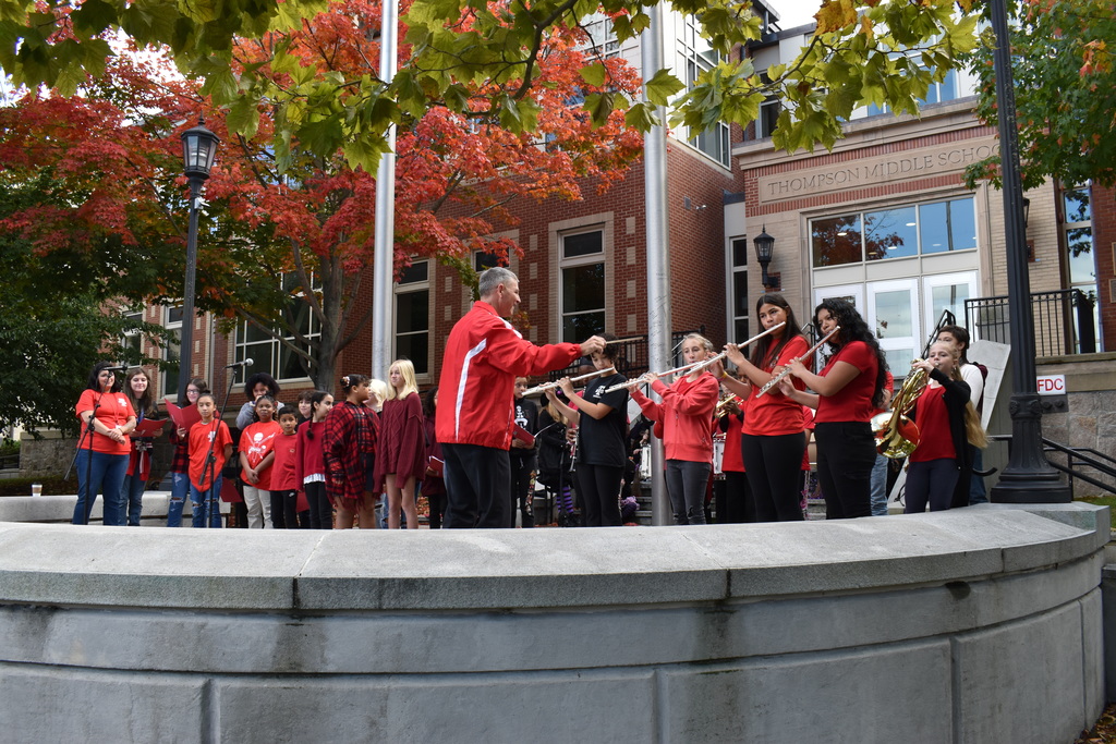 Live Feed | Thompson Middle School